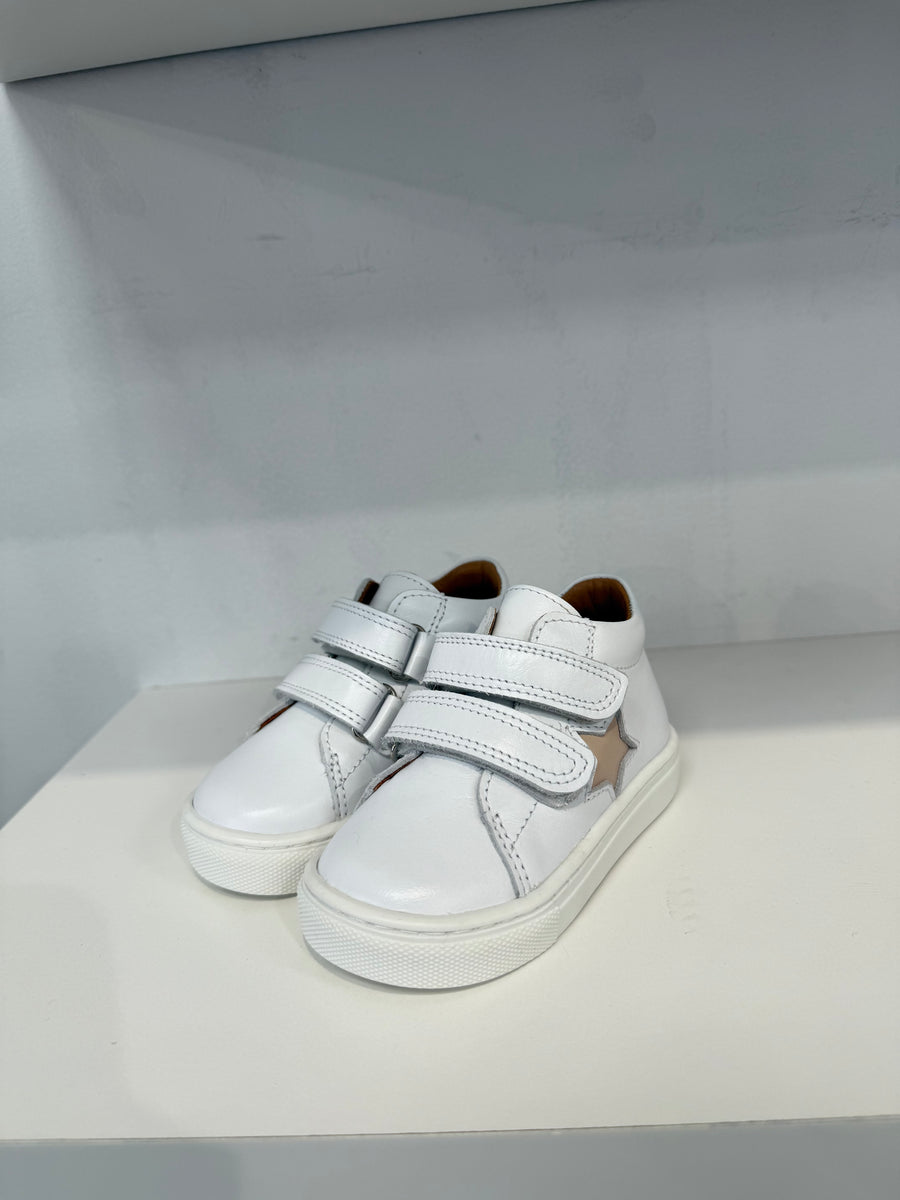 Atlanta White With Pink Star Baby Sneaker – HAL Shoes