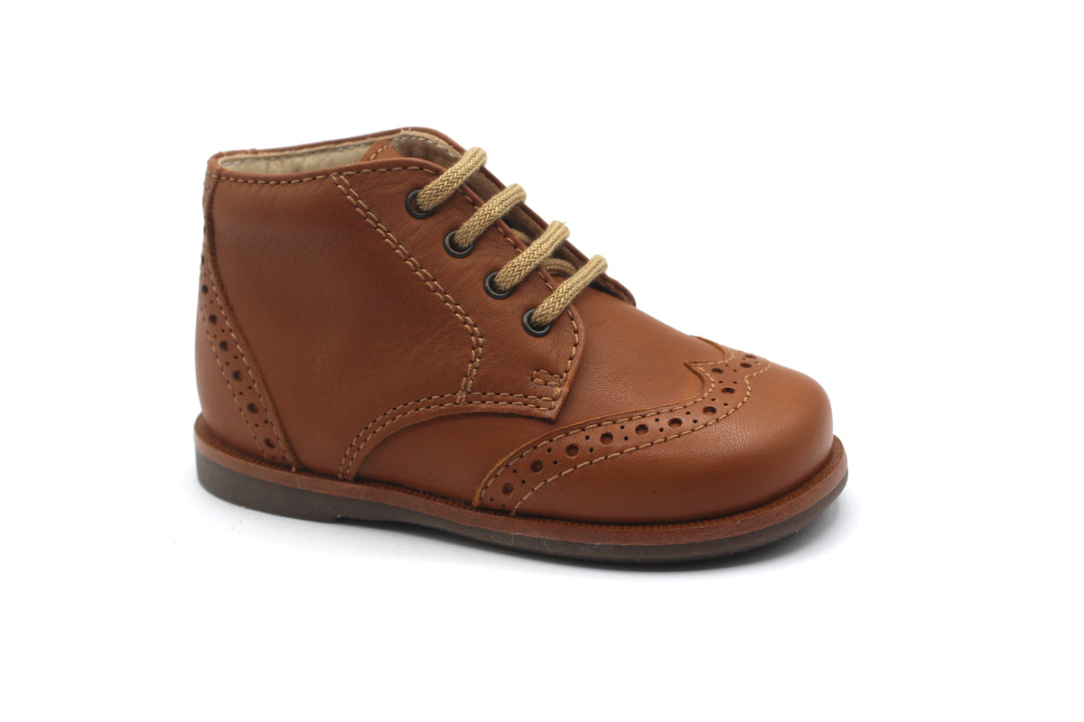 Beberlis Camel Morgan Wingtip Baby Bootie – HAL Shoes